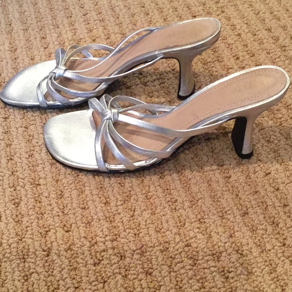 bp | Shoes | Silver Open Toe Sandals 3 Heels | Poshmark